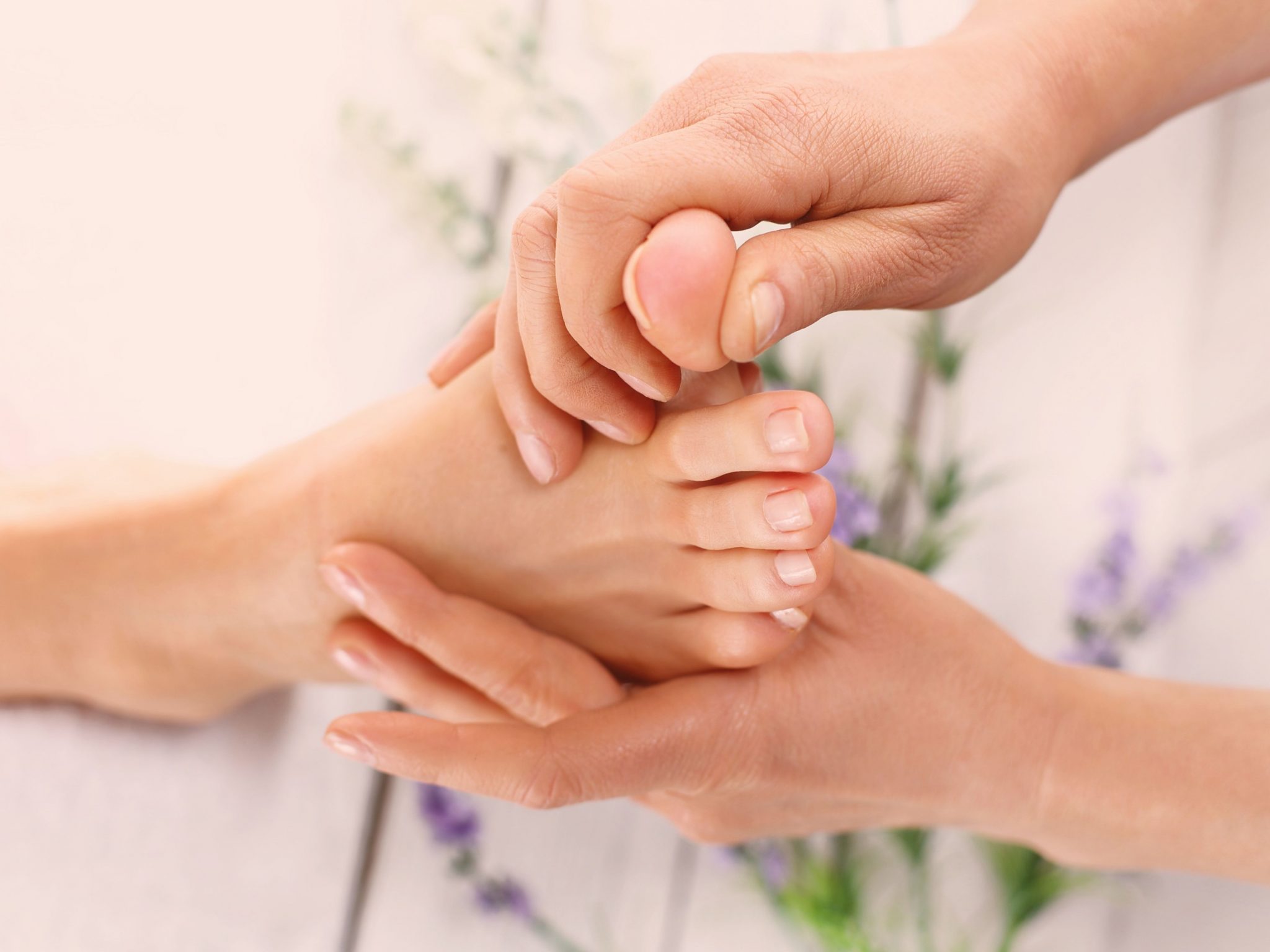 Proper foot care - Why it is important to look after your feet - Perea ...